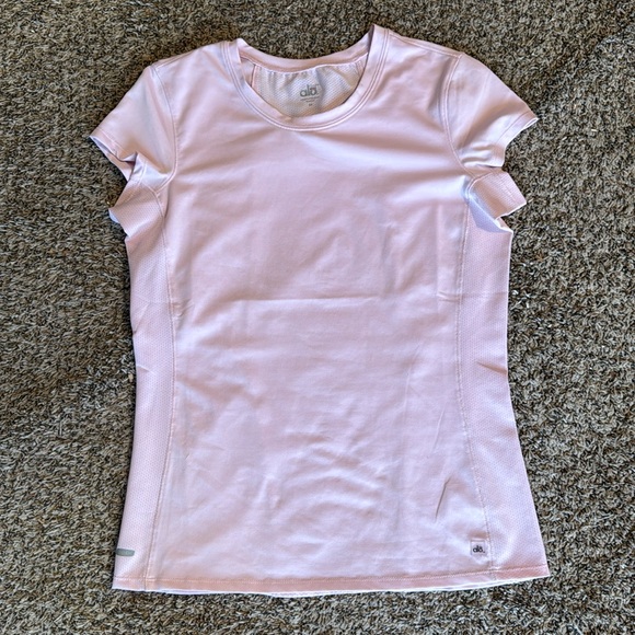 ALO Yoga | Tops | Alo Womens M Coolfit Performance Tee Pink | Poshmark
